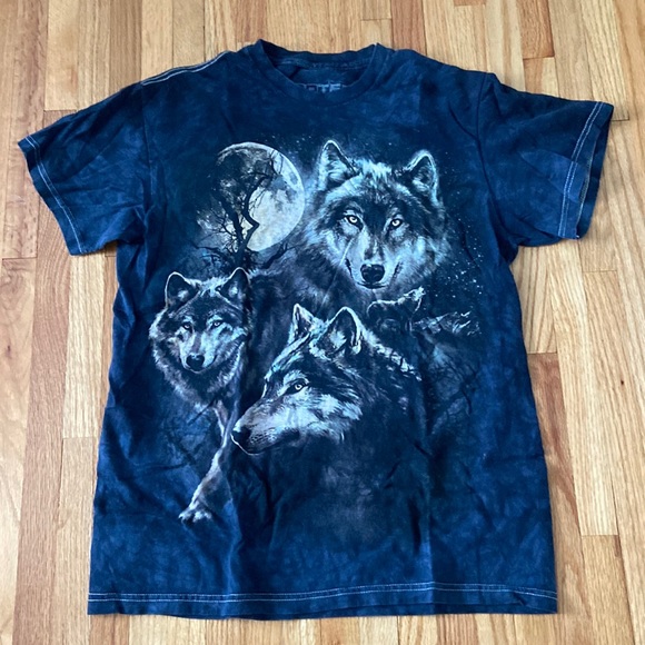 By The Mountain | Tops | Y2k Vintage Wolf Screen Printed Tie Dyed ...